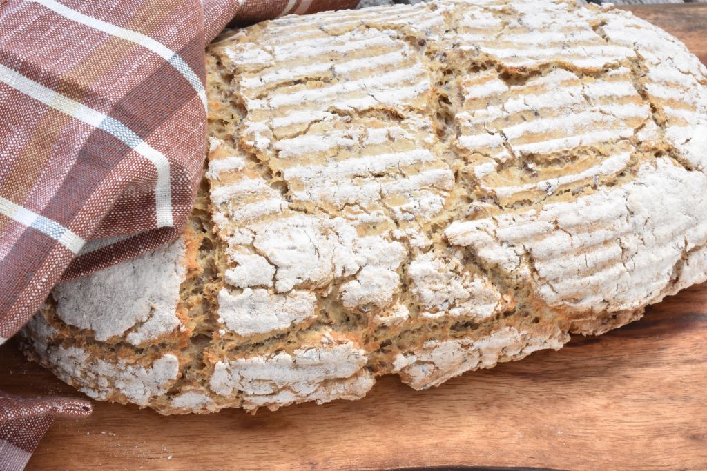 Havreboller opskrift – nemme havregrynsboller nogetiovnen.dk