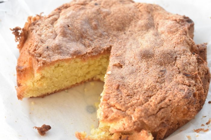 Sandkage opskrift - god klassisk skærekage | nogetiovnen.dk