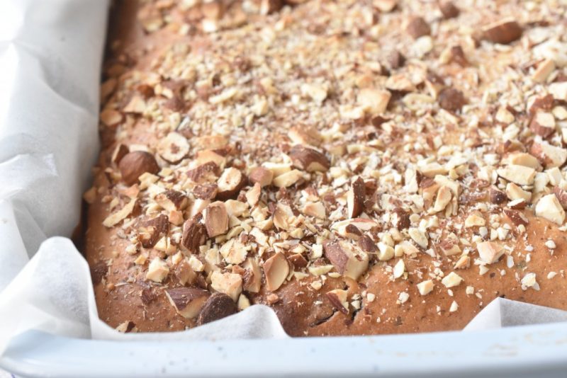 Kardemommekage med chokolade – nem kage opskrift