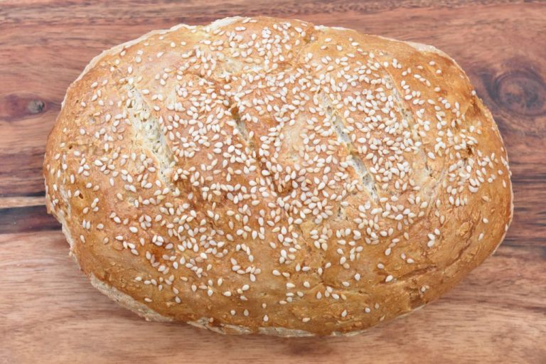 Groft franskbrød – opskrift på grov brød med rugmel