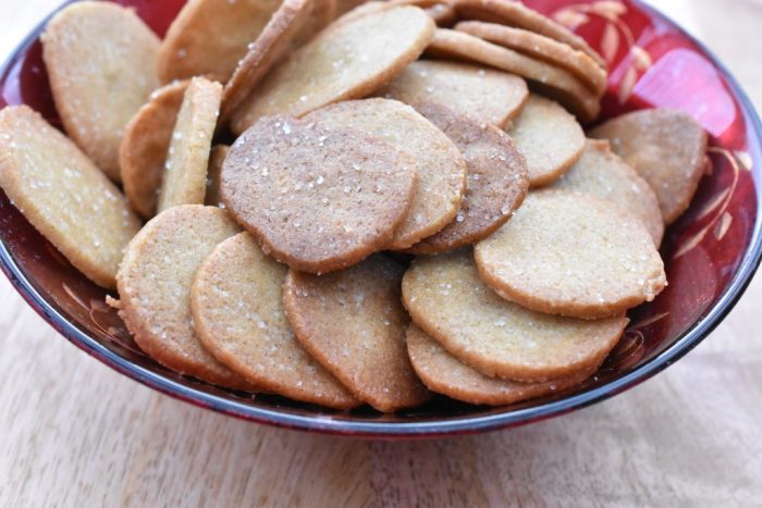 3 slags småkager af samme dej – nem opskrift nogetiovnen.dk