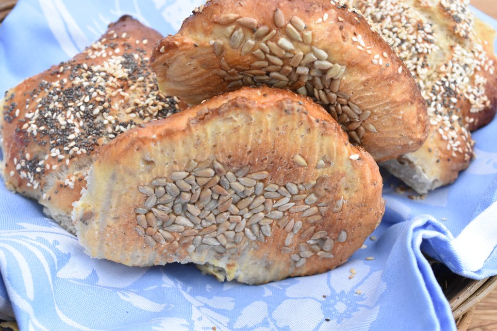 Skagenslapper – opskrift på nem æltefri dej • nogetiovnen.dk