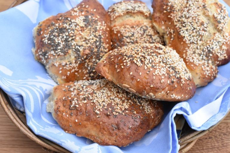 Skagenslapper – opskrift på nem æltefri dej • nogetiovnen.dk